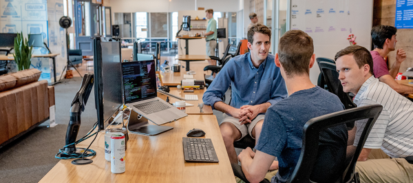 Getting Along in The Workplace - Mainstream Corporate Training